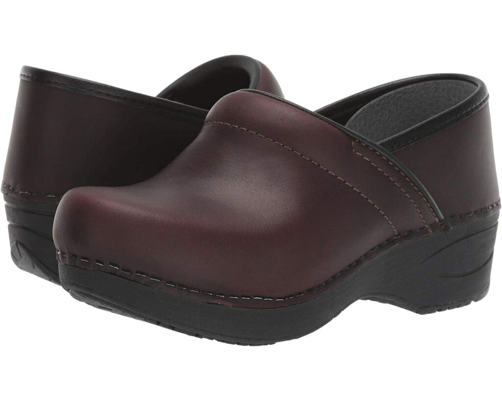 Dansko XP 2.0 Waterproof Pull Up Work Clogs (Women's) - Bootleggers